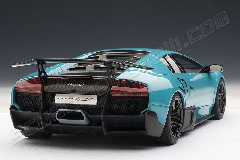 AUTOart 2009 Lamborghini Lamborghini Murciélago 670-4 SV - TURQUOISE ...